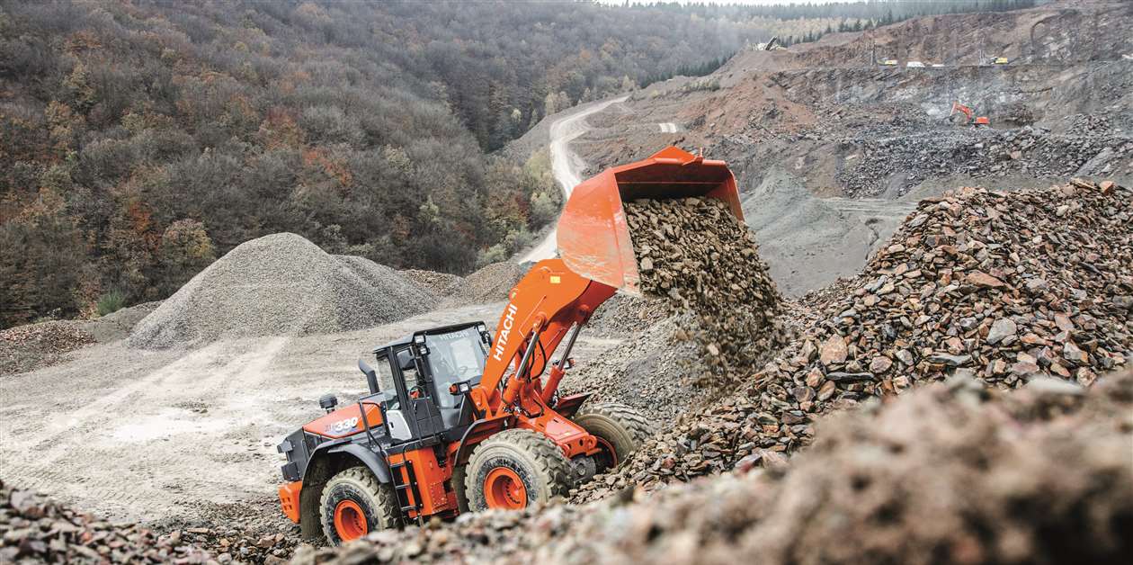 Wheeled loaders: rising to the challenge - KHL Group