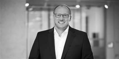 Daimler Truck mourns ‘tragic’ passing of CFO - KHL Group