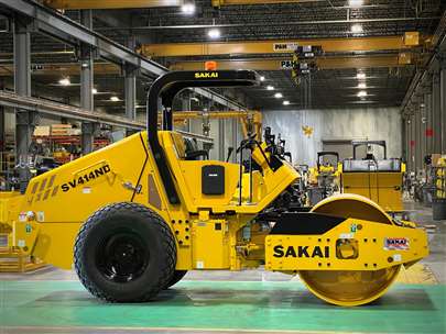 First Sakai oscillating soil compactor in production - KHL Group