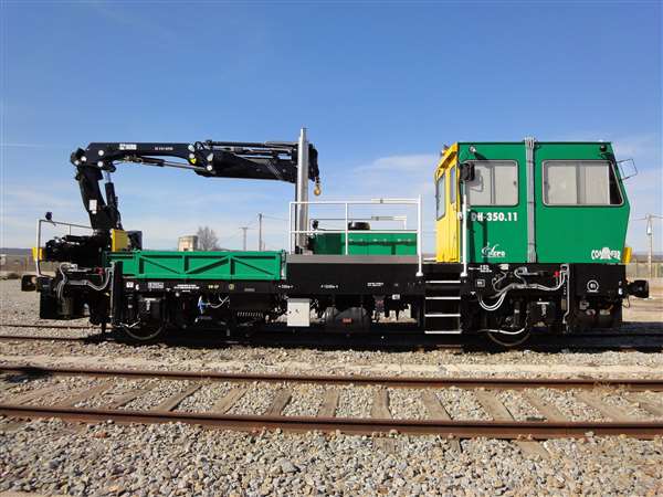 37 Hiabs for Spanish railways - KHL Group