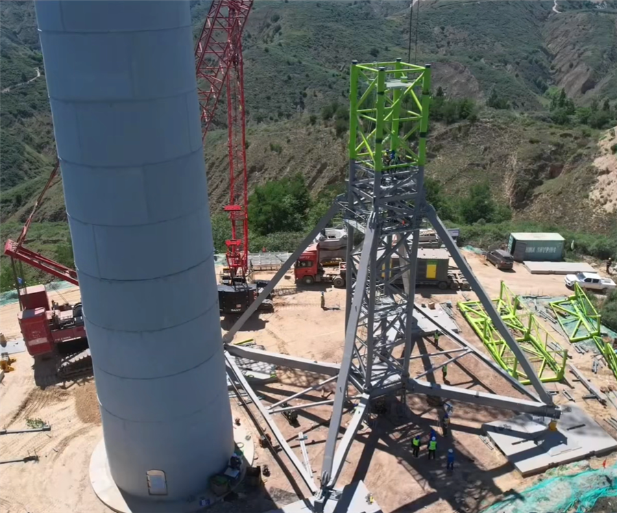 Power towers: large luffing cranes for wind turbine work - KHL Group