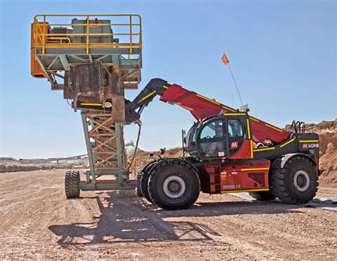 Riwal debuts Magni in Poland - KHL Group